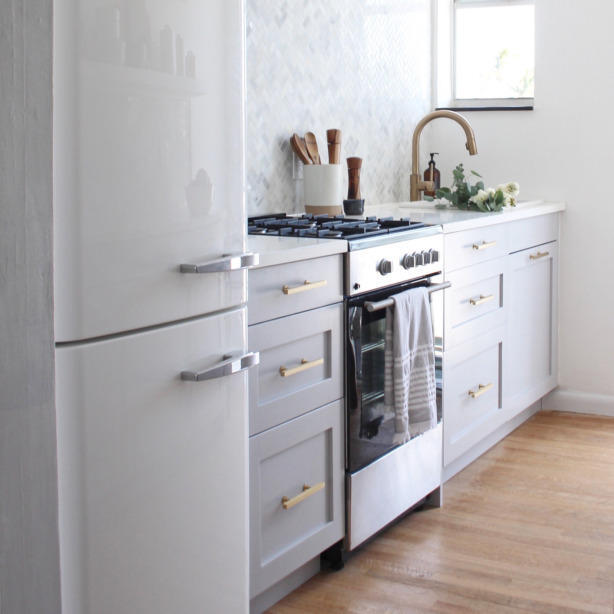 The Perfect Small Kitchen Transformation – Semihandmade